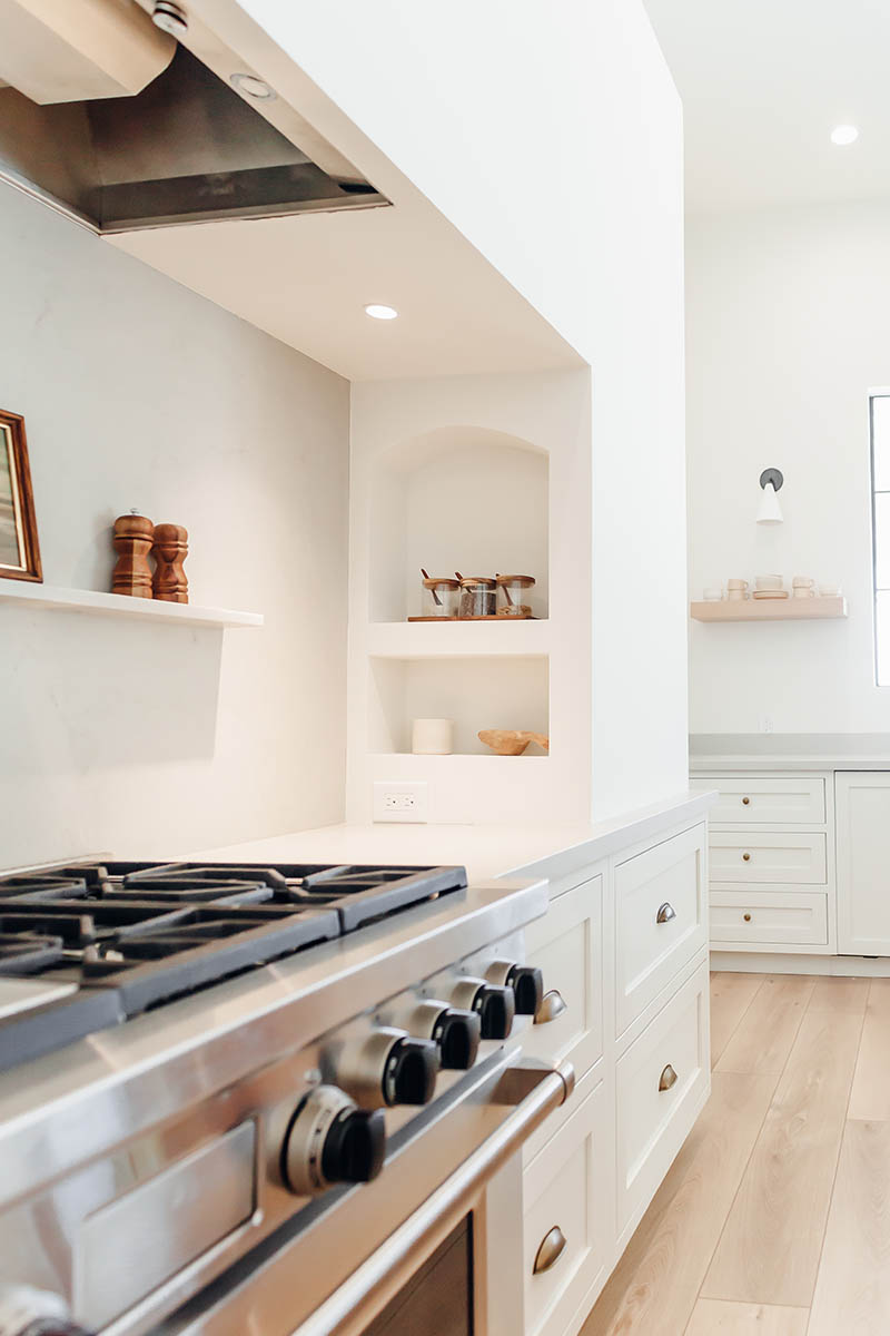 Custom Hood Kitchen - Peterson Cabinet Works
